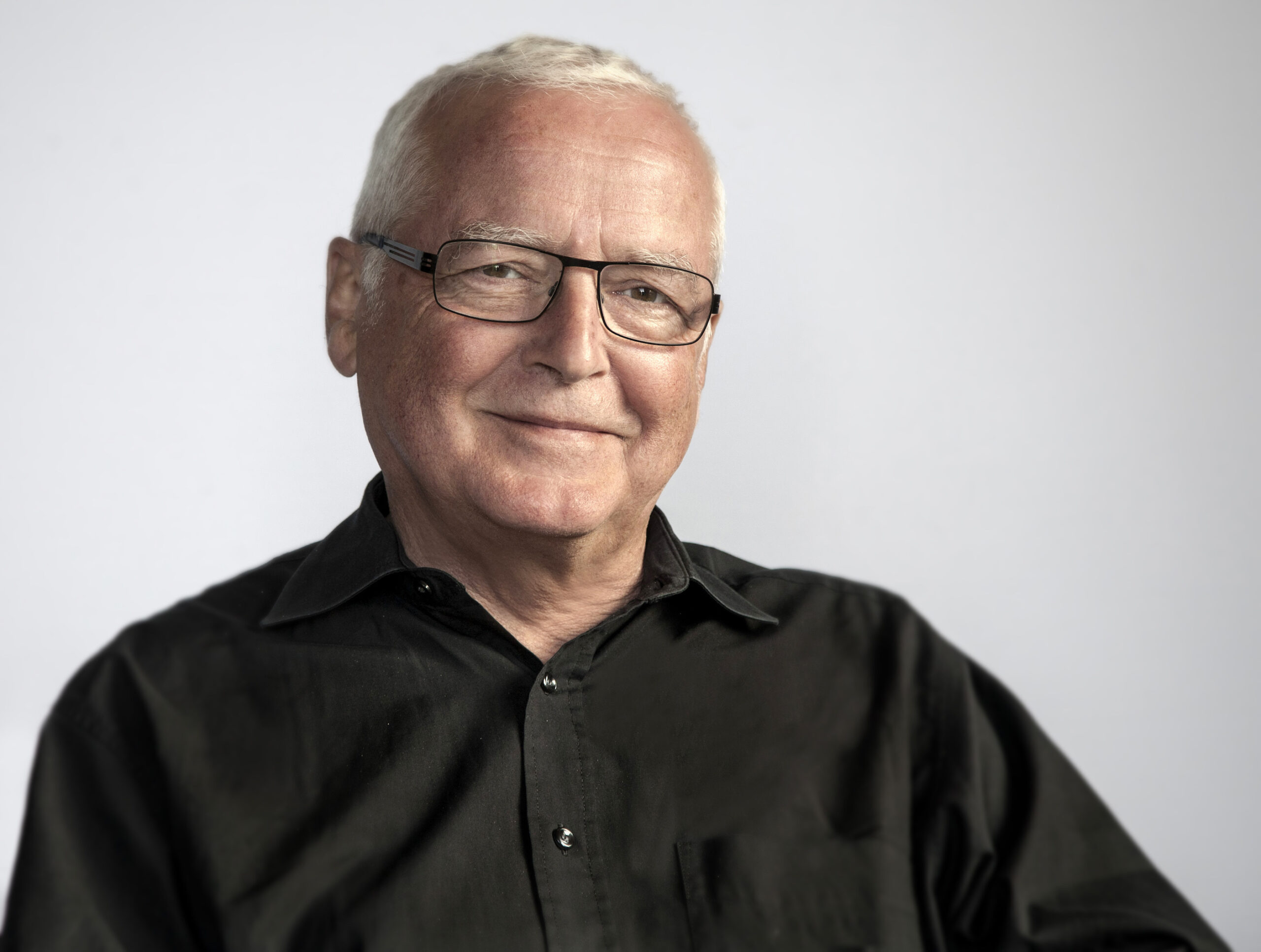 Mindeord for Erling Larsen - Iscene