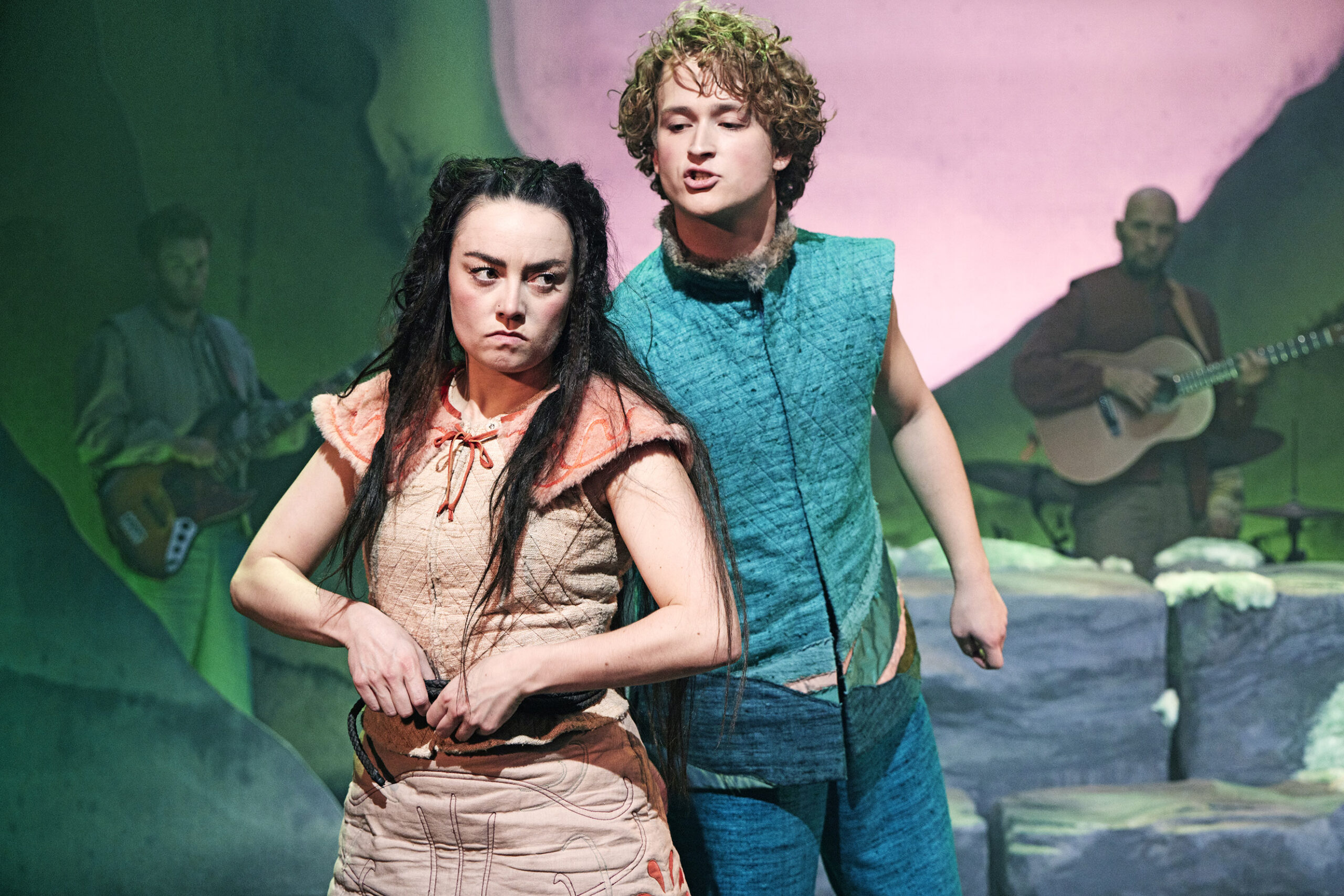 Ronja Røverdatter er jappet og uden dybde - Iscene