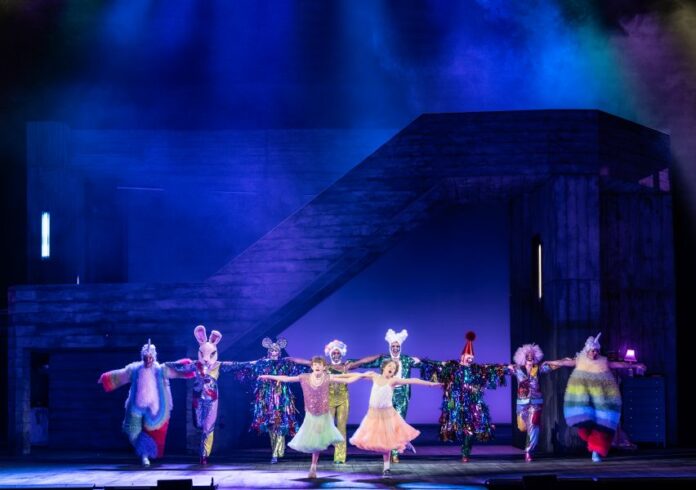 Billy Elliot - fragmenteret, men aktuel historie - Iscene