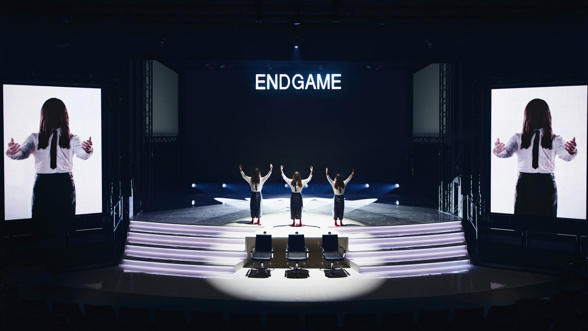 GenZ Endgame - spot on teater om og til Generation Z - Iscene