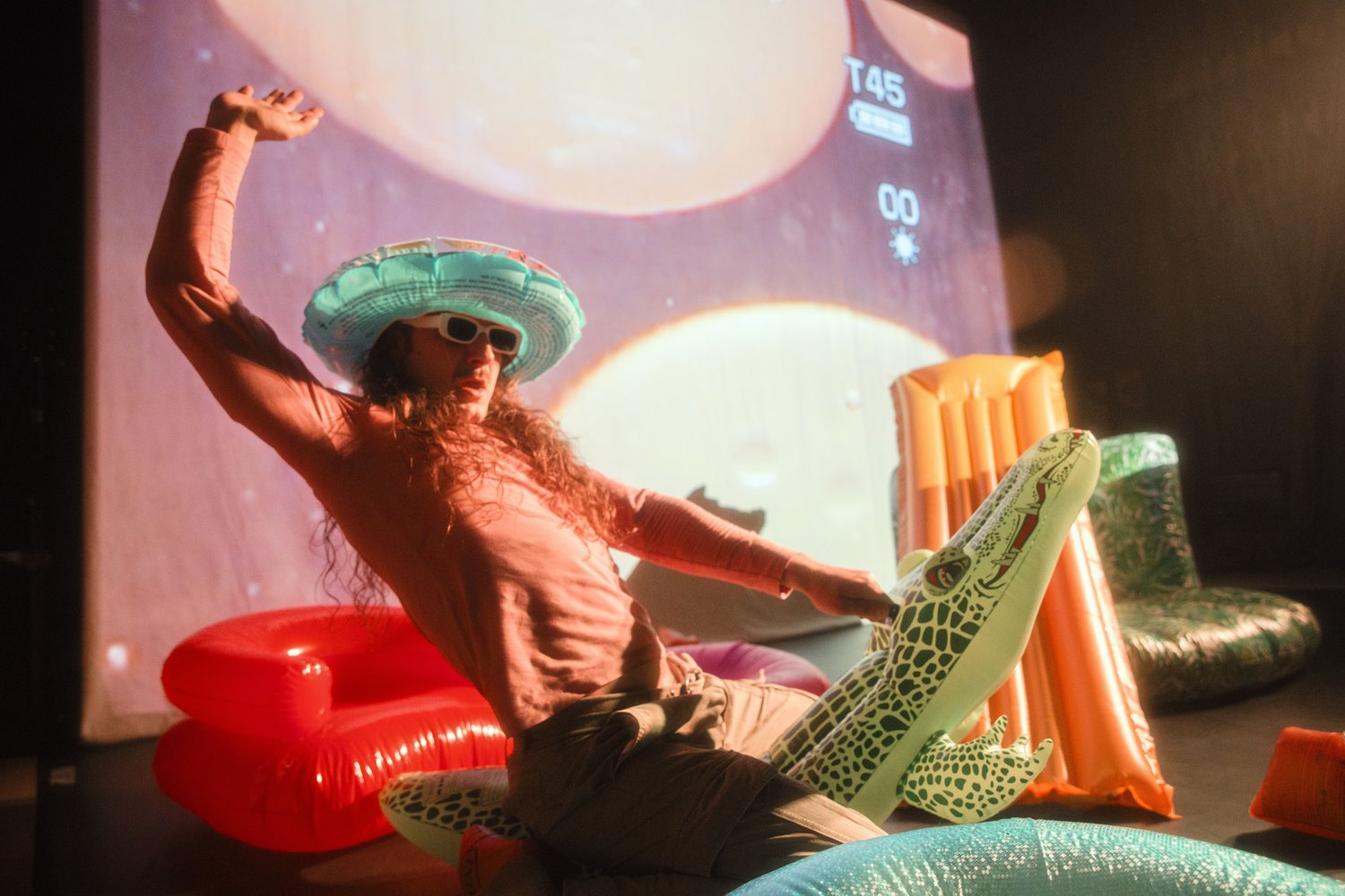 Nostalgiacore - sjovt millenium remake udstiller popkultur - Iscene